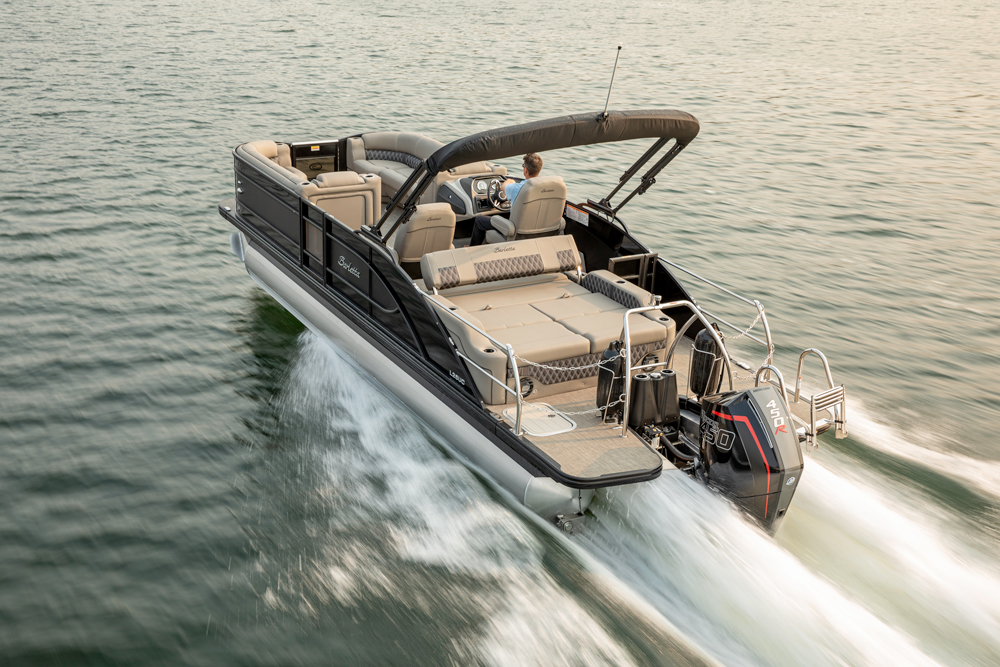 9 Types of Pontoon Boats. How to Choose the Best for You.