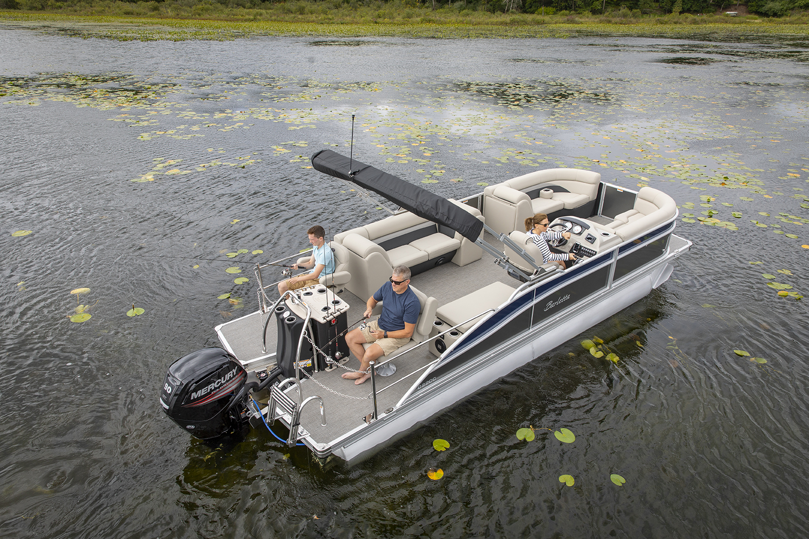 9 Types of Pontoon Boats. How to Choose the Best for You.